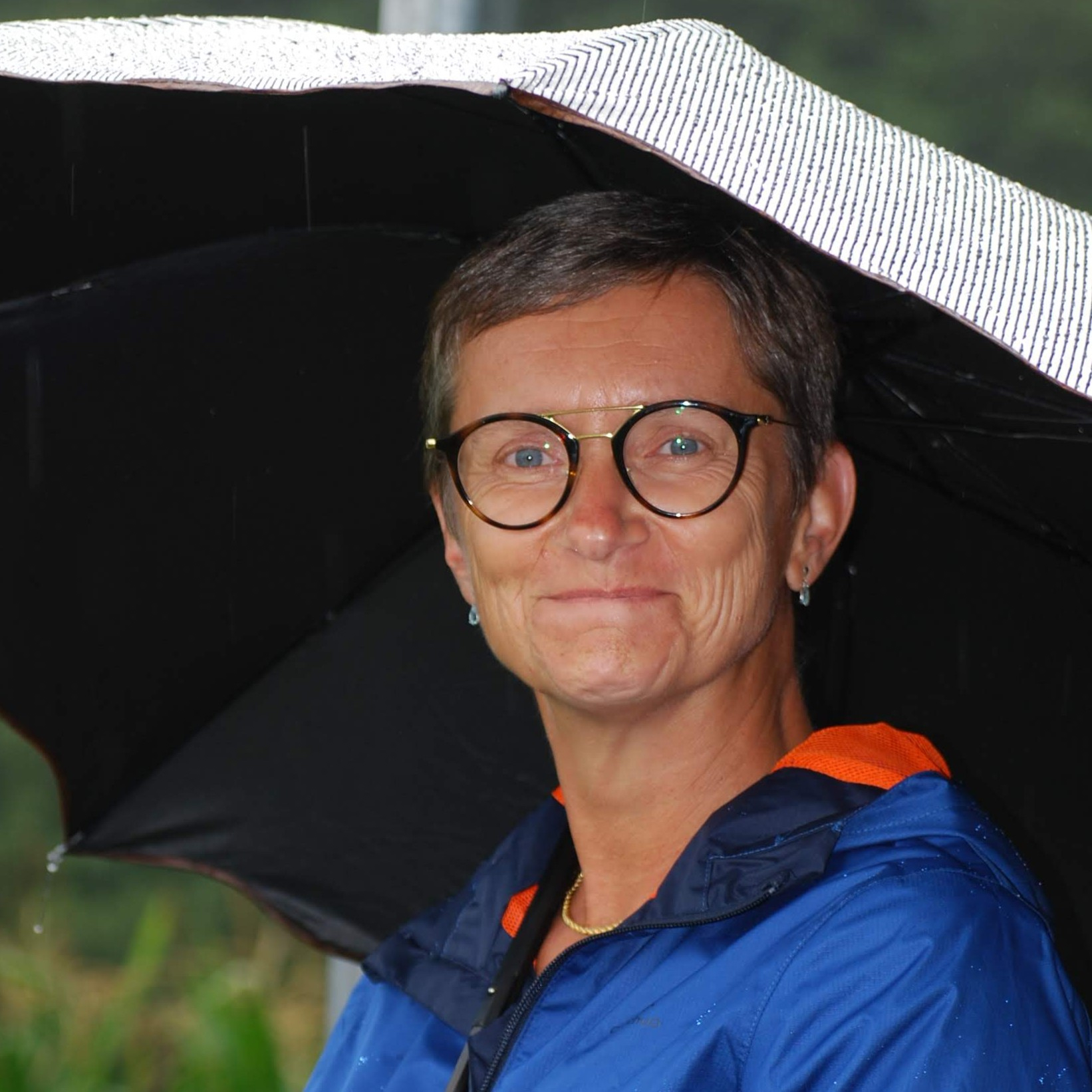 Cécile Simon, Massage Tui Na, Réflexologie, Acupression, Qi Gong, Chi ...